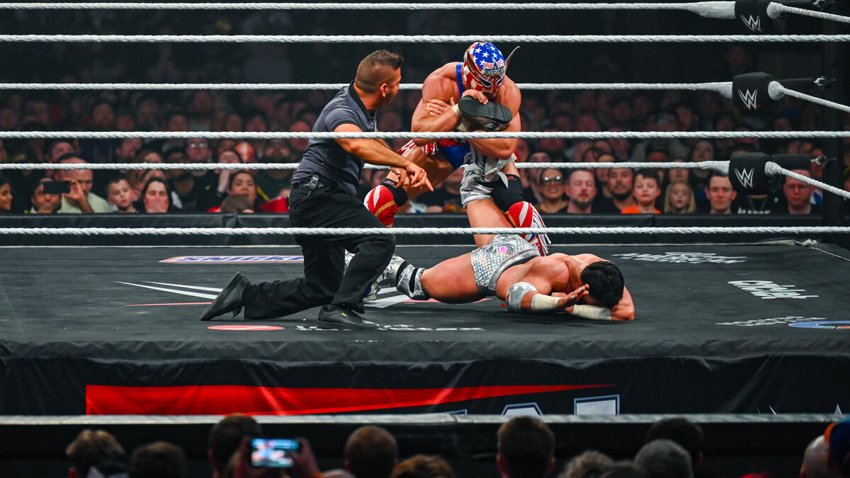 Why WWE Changed El Grande Americano's Presentation