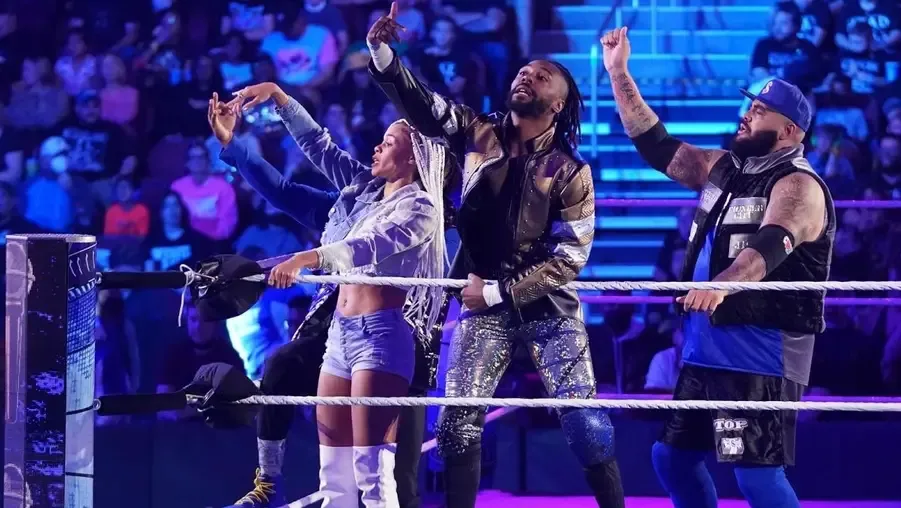 Swerve Strickland Reunites With Hit Row At WrestleMania Weekend