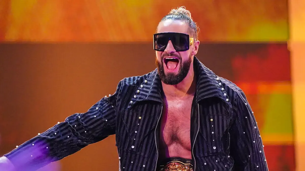 Seth Rollins Signs New WWE Deal
