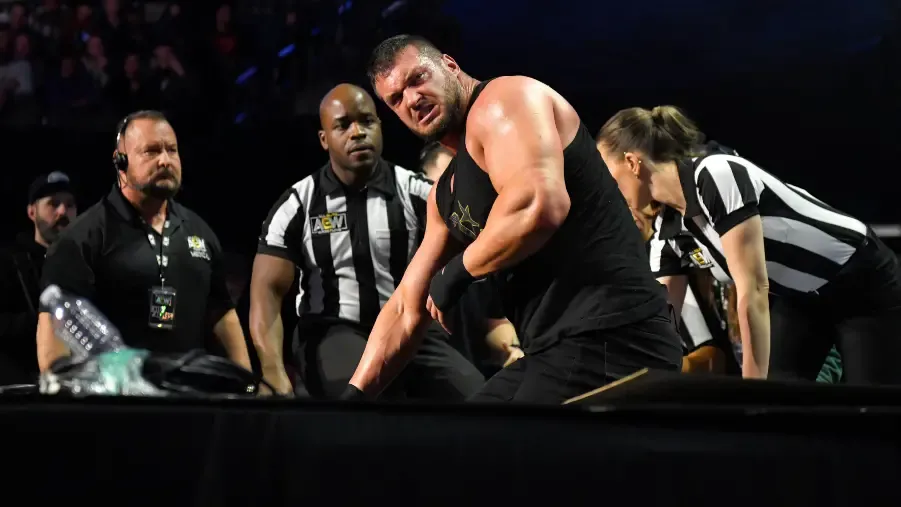 Aaron Solo Revealed To Have Broken Into Wardlow's Car On AEW Dynamite